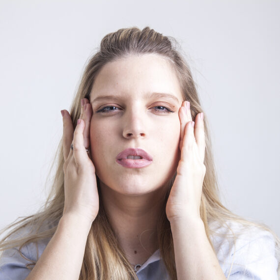 Fit Face Method | Get your face in shape with face yoga